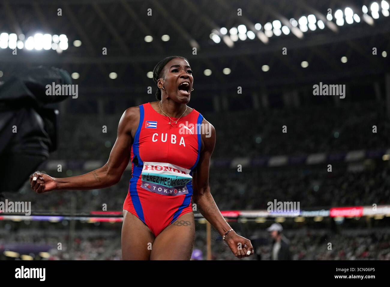 Cuba's Leyanis Perez Hernandez reacts after winning the gold medal in ...