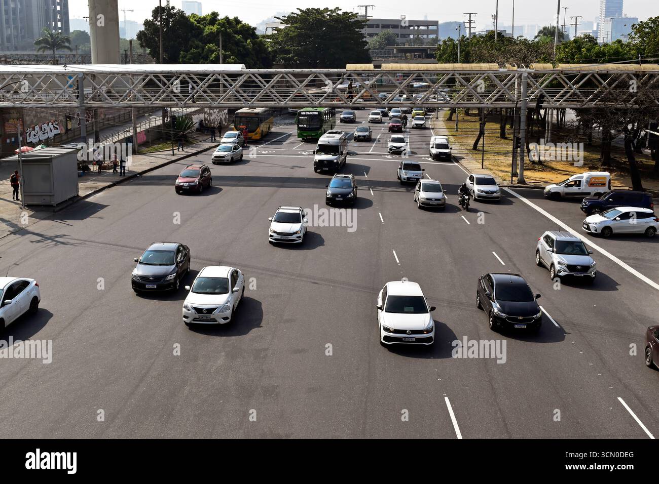RIO DE JANEIRO, BRAZIL - July 15, 2025: Morning traffic on Rei Pelé ...