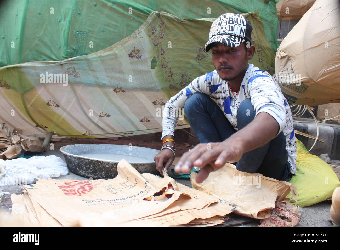 Men making Ravan effigies in Delhi in preparation for the Dussehra ...