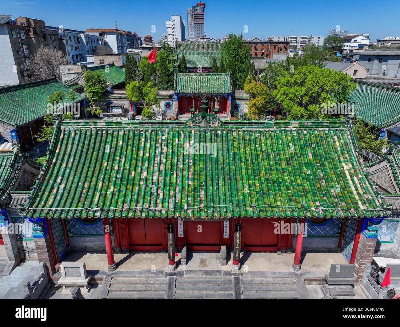 Chinas four major ancient islamic temples hi-res stock photography and ...