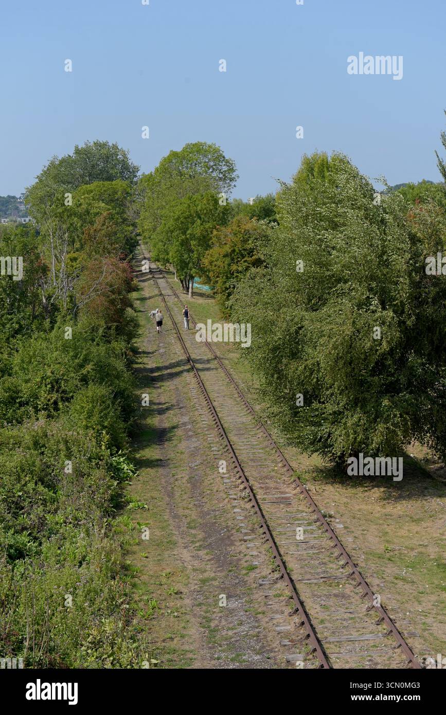 Portishead railway line hi-res stock photography and images - Alamy