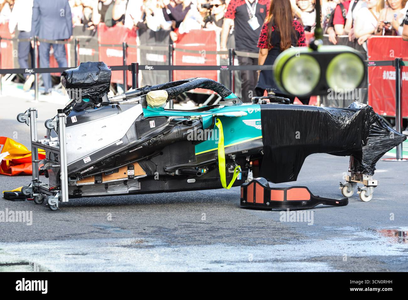 chassis, monocoque, survival cell, cellule de survie, of the Aston ...