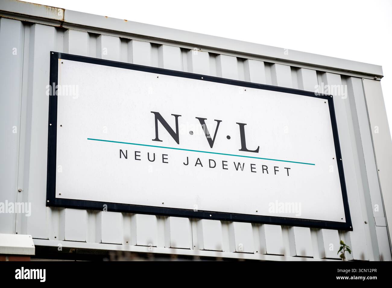 Wilhelmshaven, Germany. 18th Sep, 2025. The logo on the new Jade ...