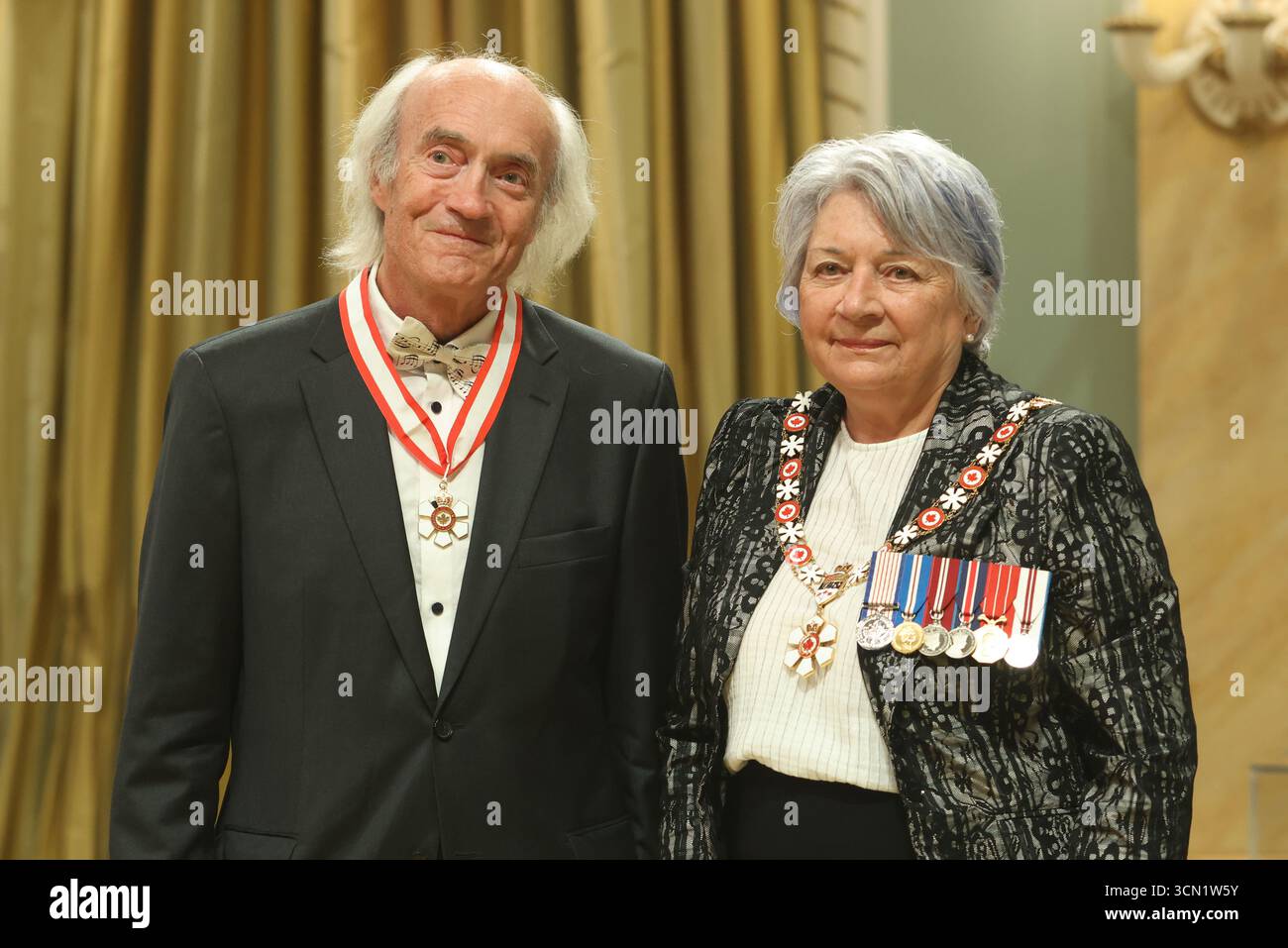 Computer scientist and designer Bill Buxton is invested as an officer ...