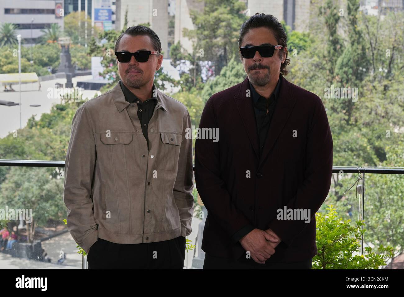 Leonardo DiCaprio, and Benicio Del Toro, pose during a photo call for ...