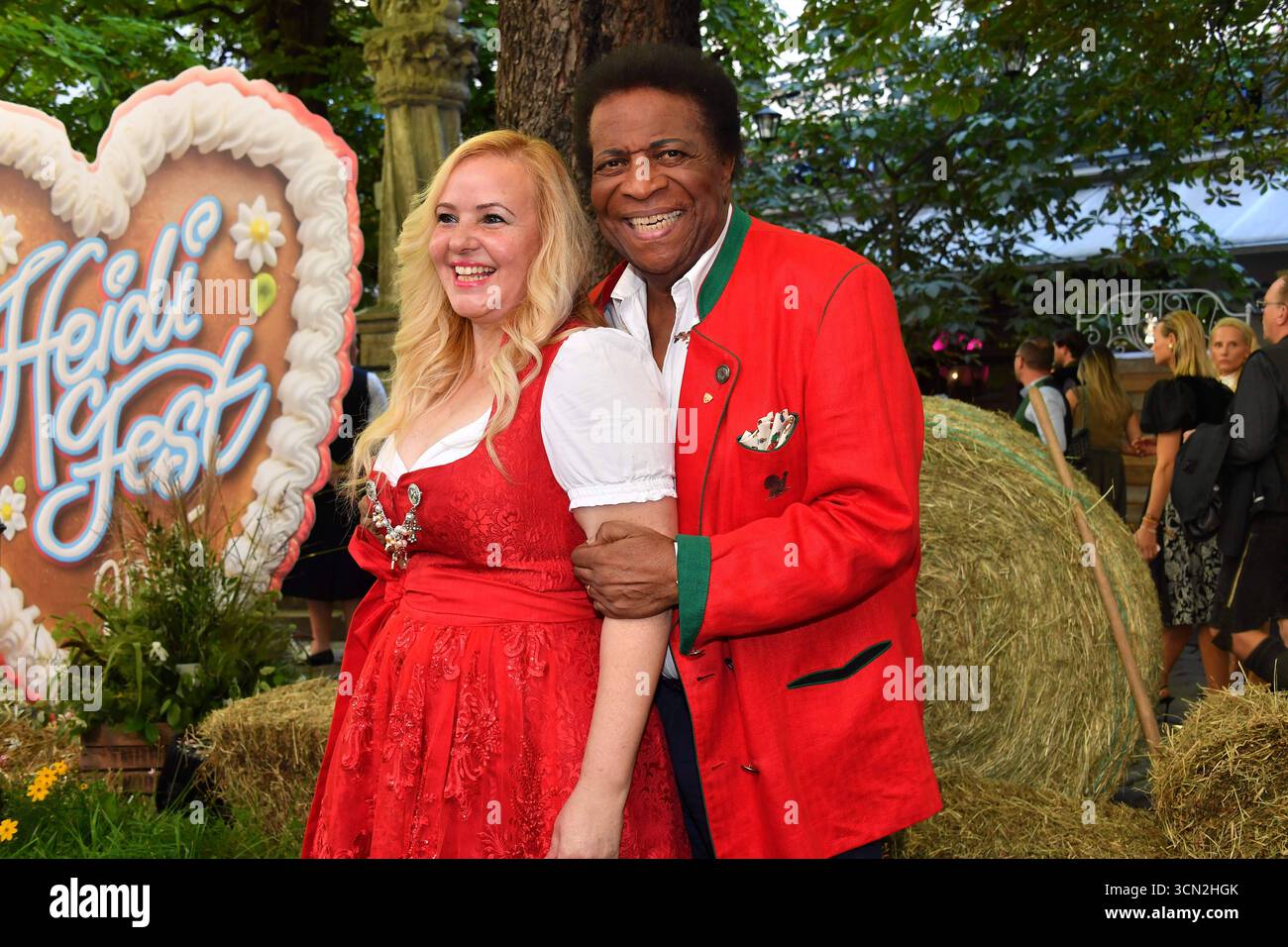Roberto Blanco mit Ehefrau Luzandra Strassburg / HeidiFest by Heidi ...