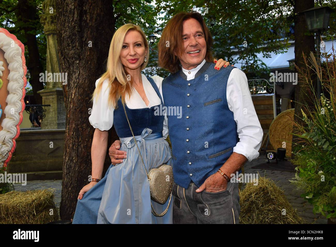 Jürgen Drew mit Ehefrau Ramona / HeidiFest by Heidi Klum / Hofbräu ...