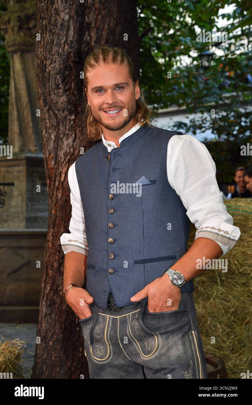 Rurik Gislason / HeidiFest by Heidi Klum / Hofbräu / München / 18 ...