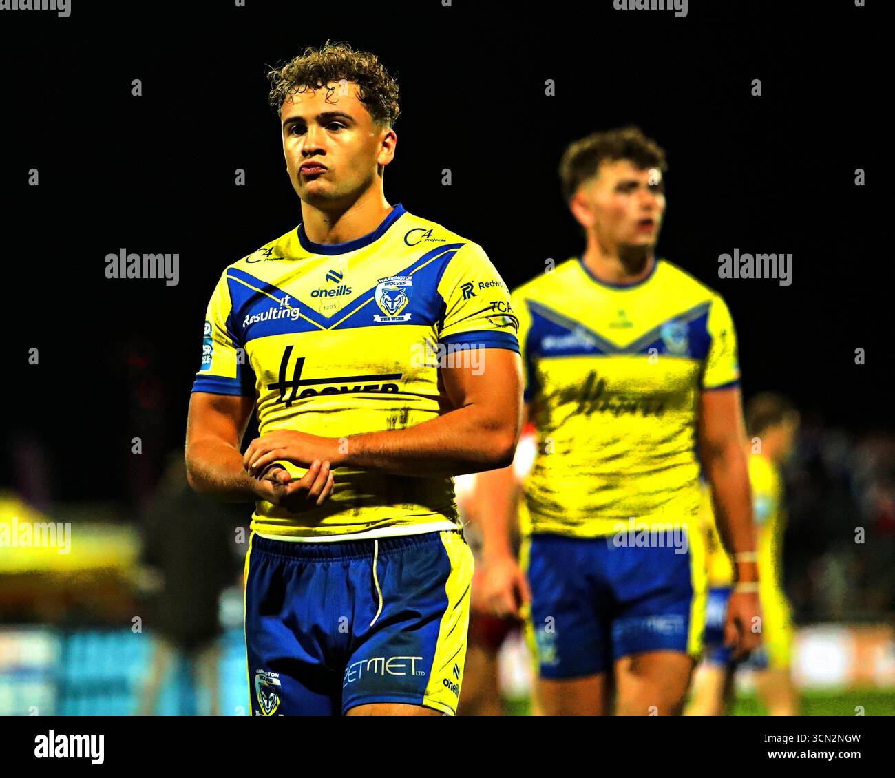 Cai Taylor-Wray of Warrington Wolves applauds the fans after the ...