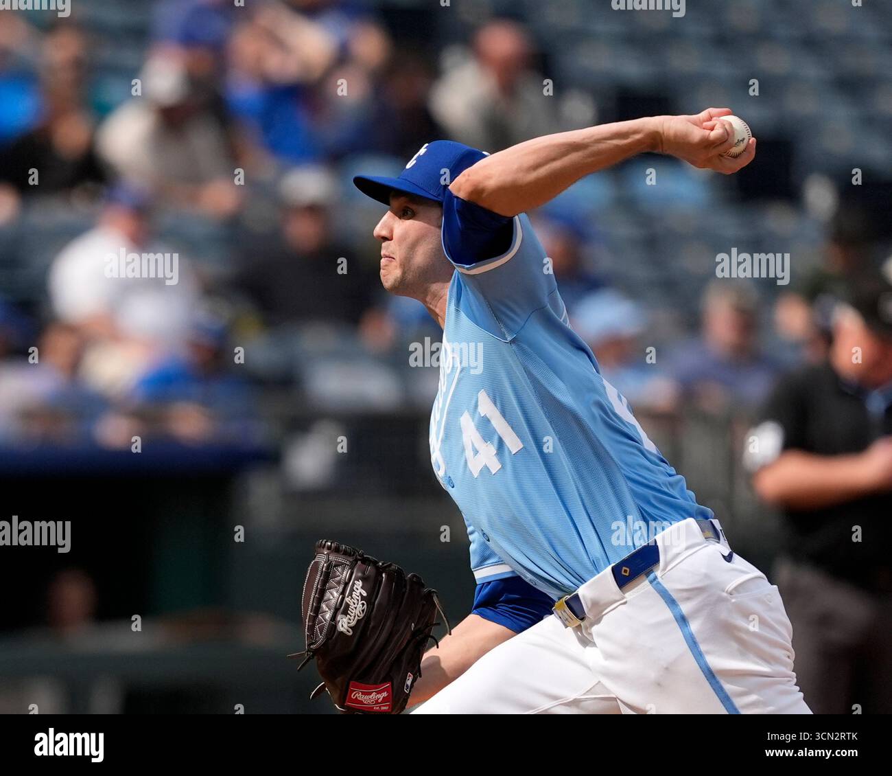 September 18, 2025: Kansas City Royals pitcher Daniel Lynch IV (41 ...