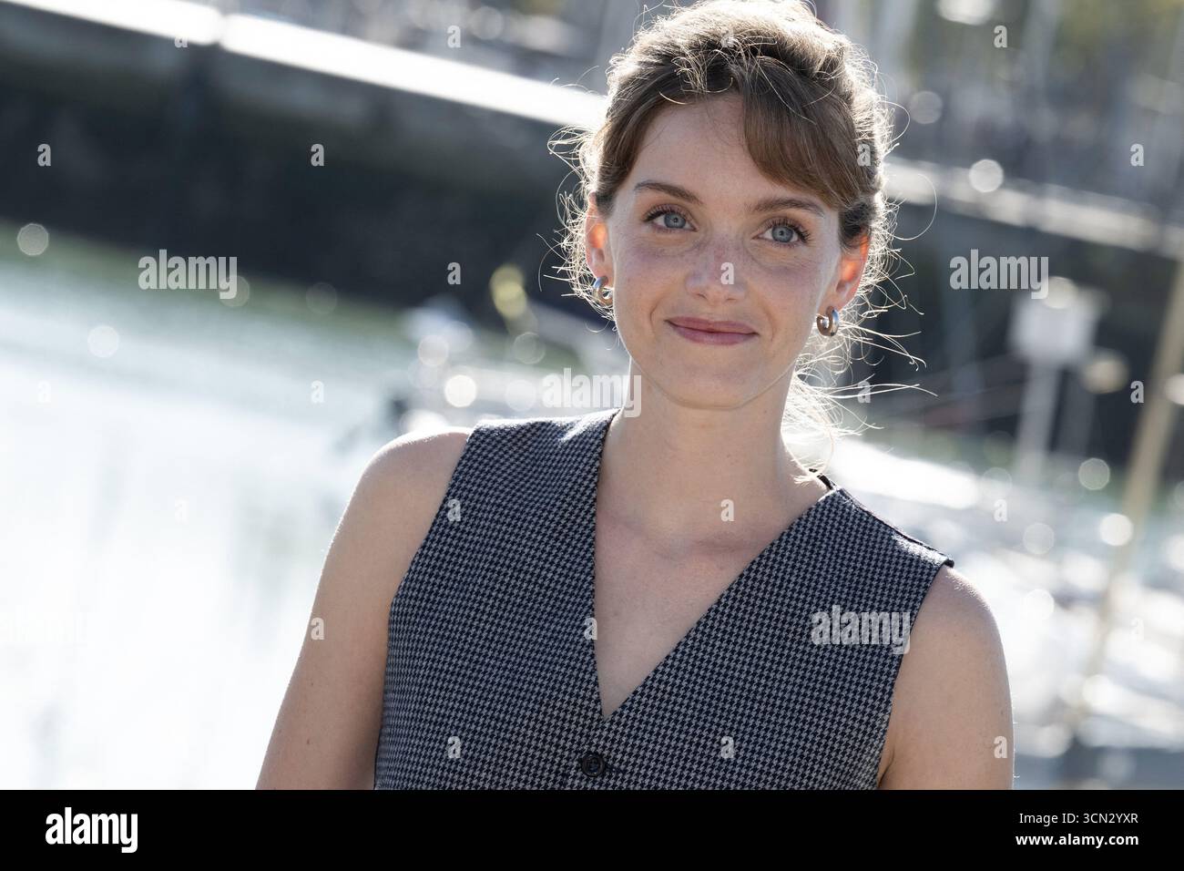 Fantine Guyot attends the Il Etait Deux Fois photocall the 27th La Rochelle Fiction Festival on ...