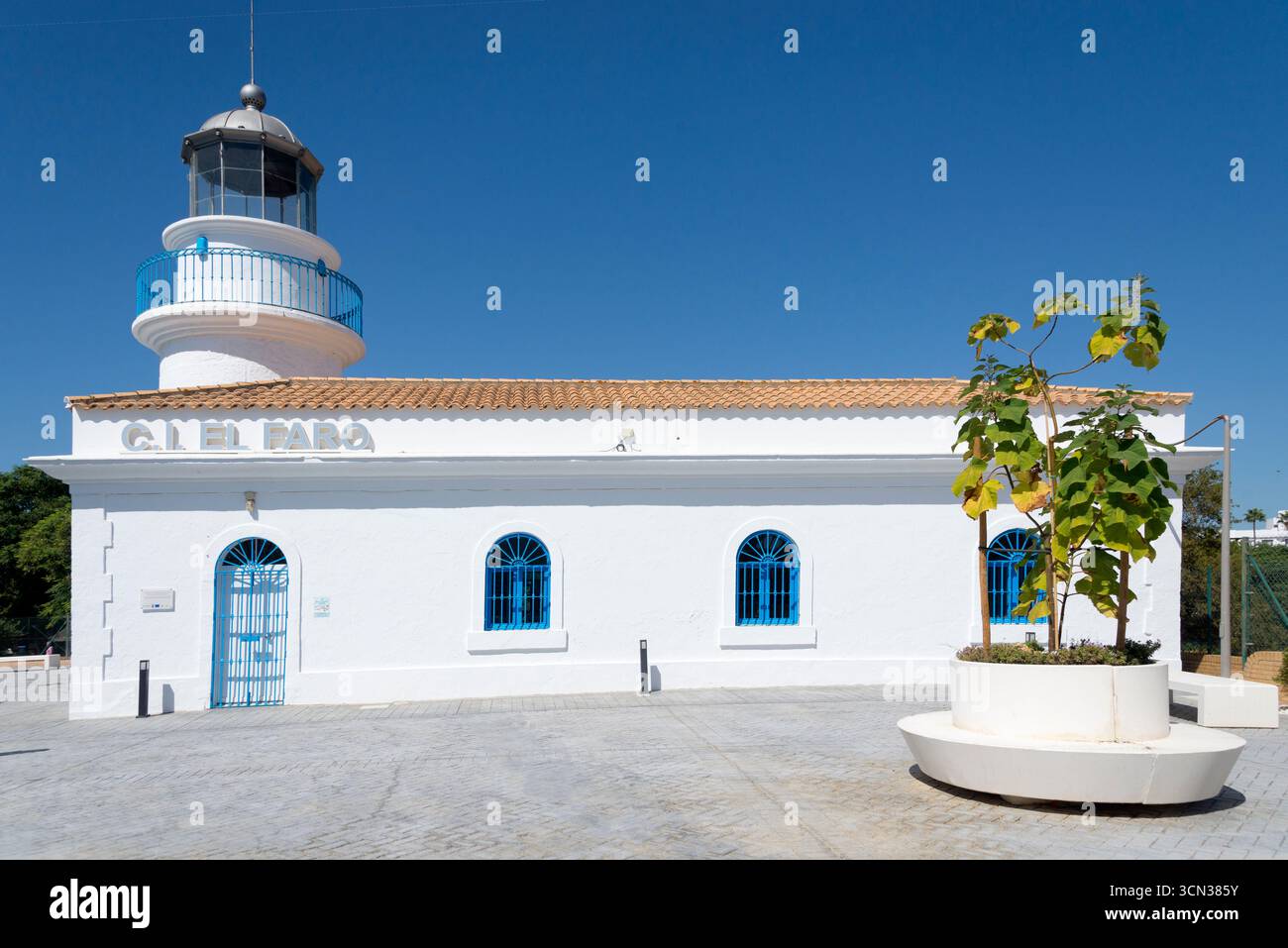 Torre guia nocturna hi-res stock photography and images - Alamy