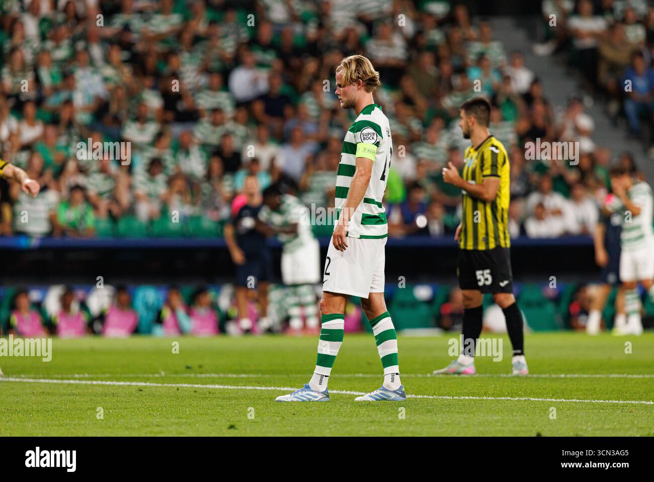 Morten Hjulmand seen during Champions League 25 26 league phase game ...