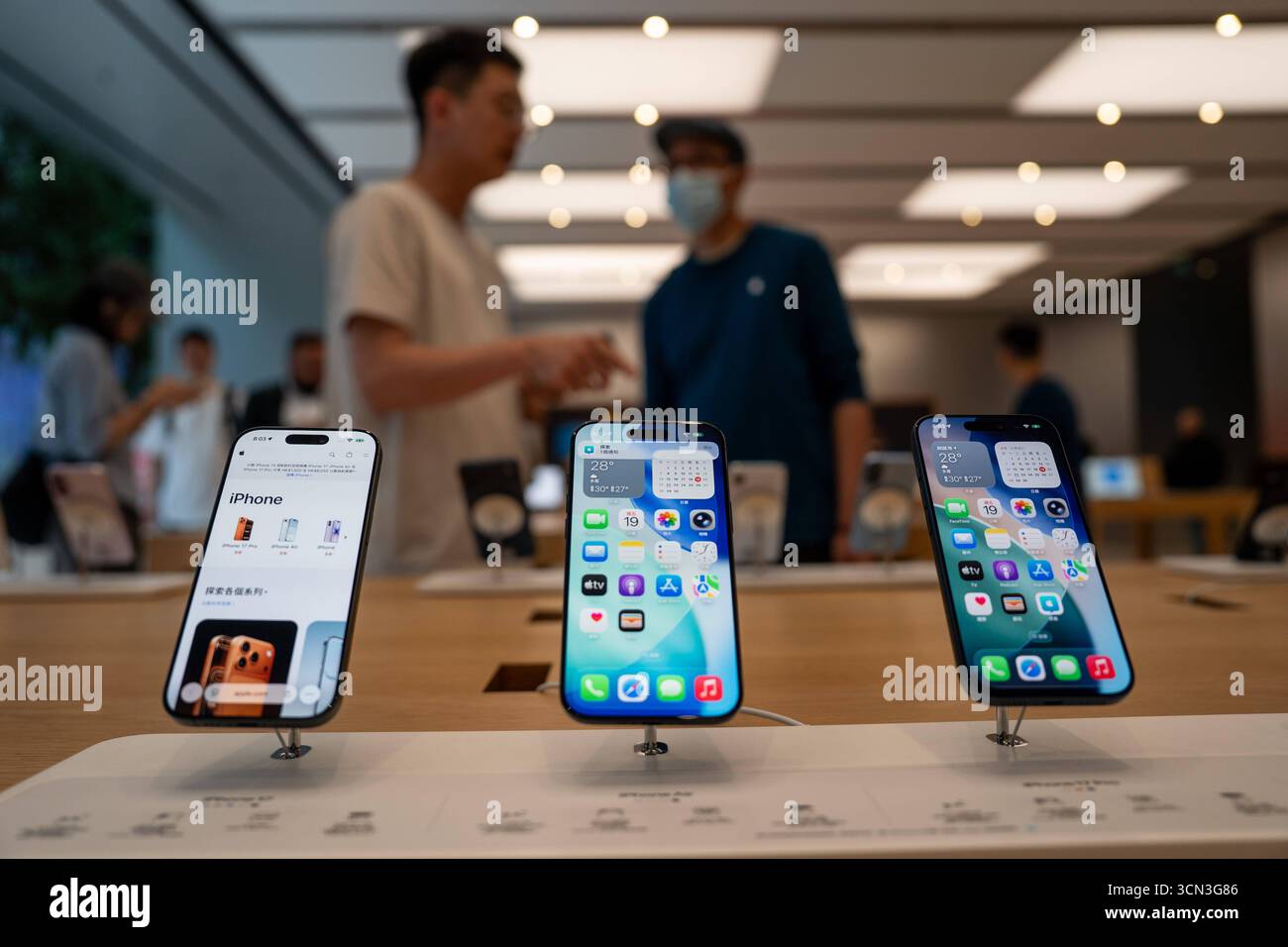 Apples IPhone 17 Series Goes on Sale in Hong Kong The IPhone 17 and ...