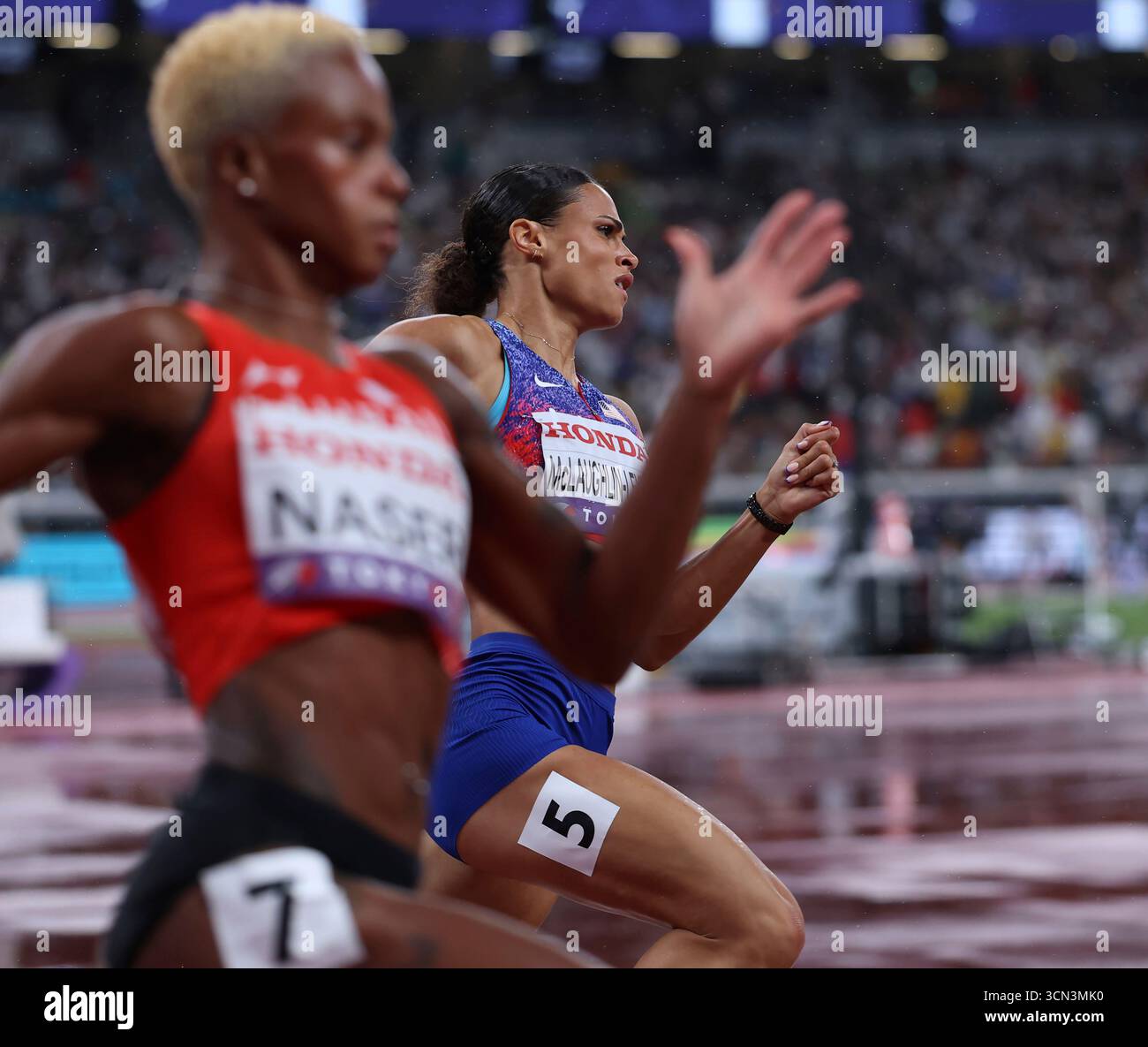 Sydney MCLAUGHLIN-LEVRONE of the United States (R) and Salwa Eid NASER ...