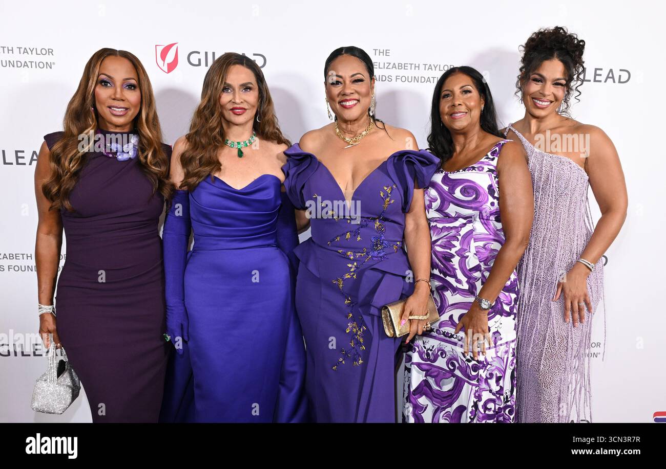 Beverly Hills, USA. 18th Sep, 2025. Holly Robinson-Peete, Tina Knowles ...