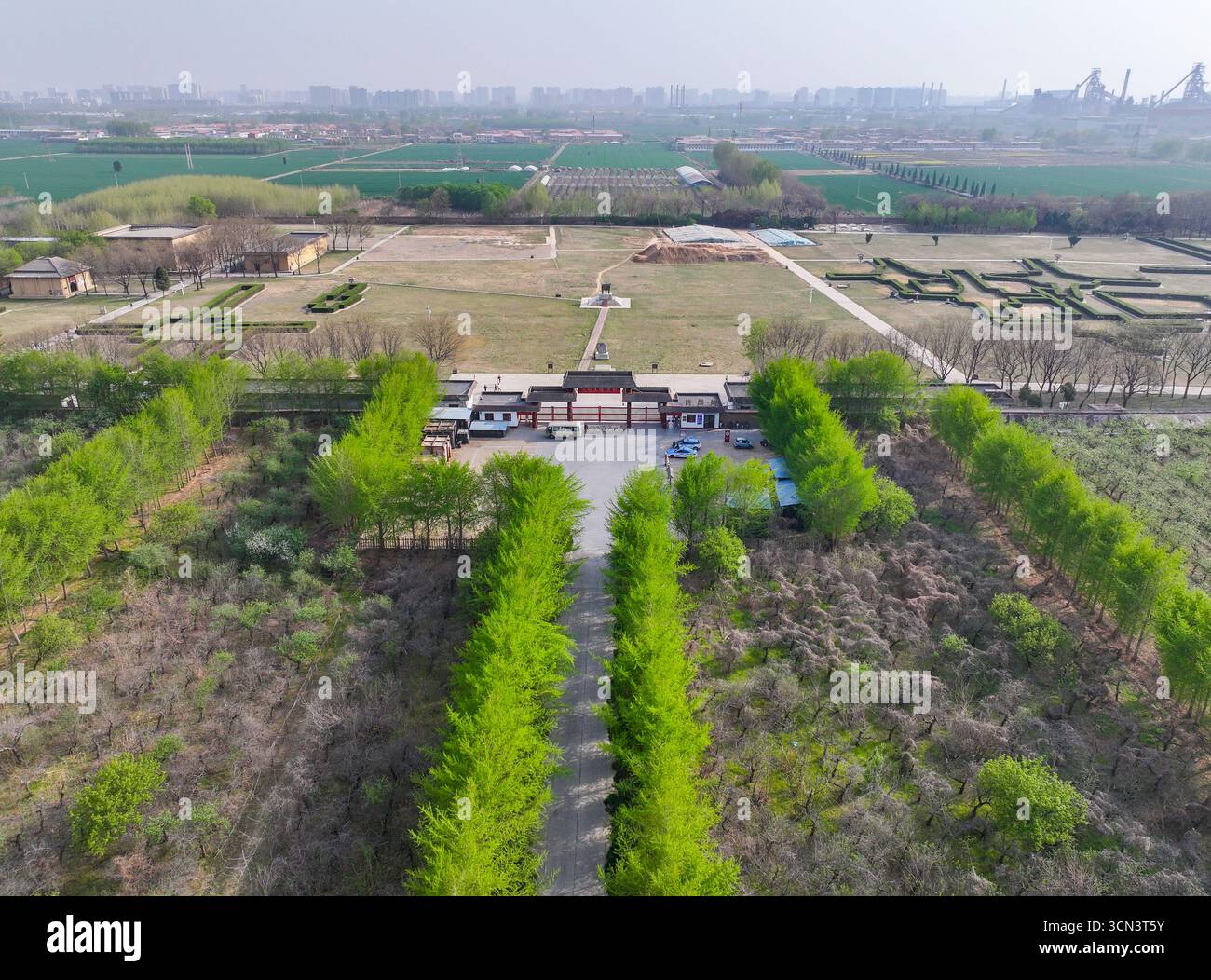 Yin ruins royal tombs site hi-res stock photography and images - Alamy