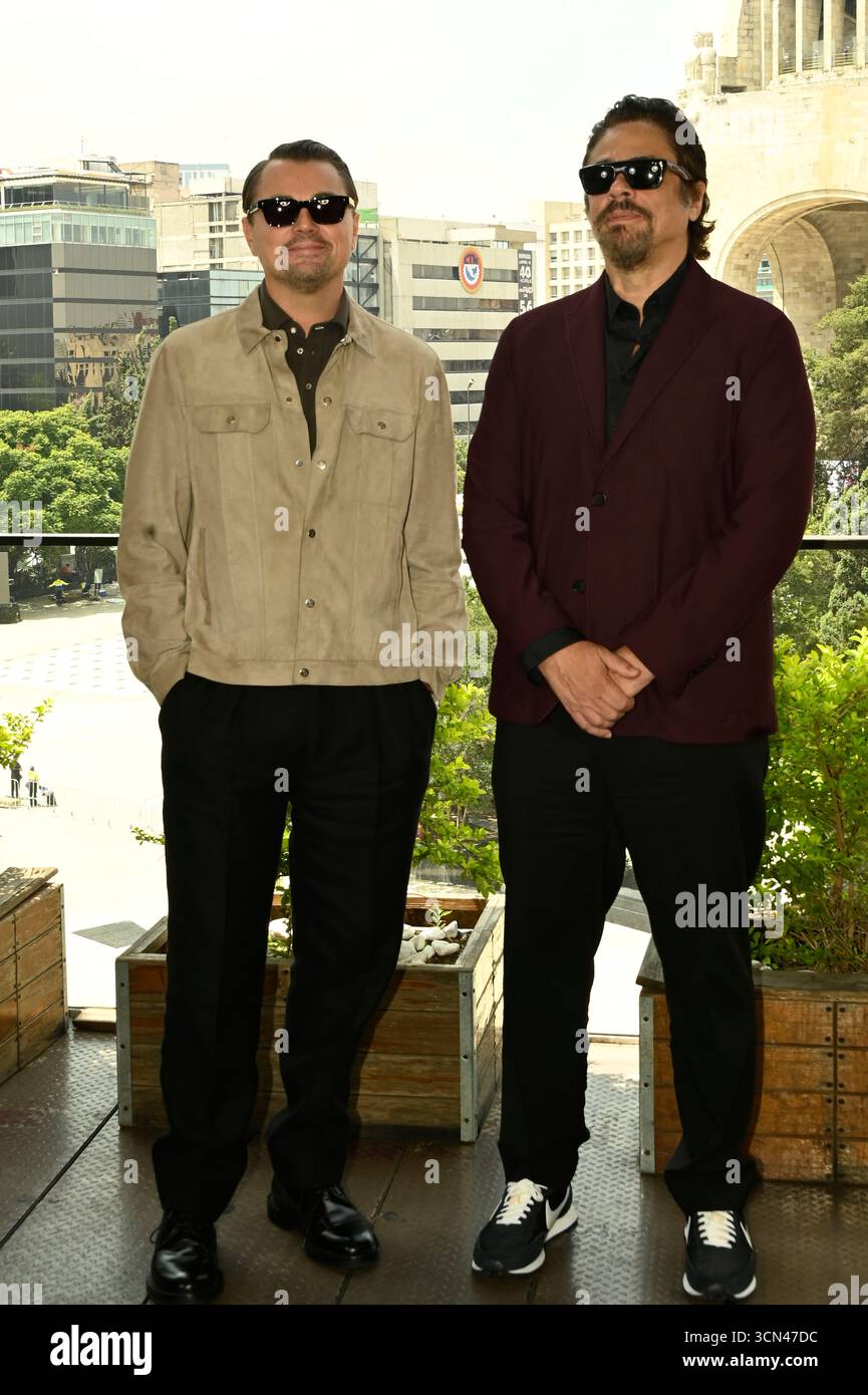 Leonardo DiCaprio and Benicio del Toro attend the photocall for One ...