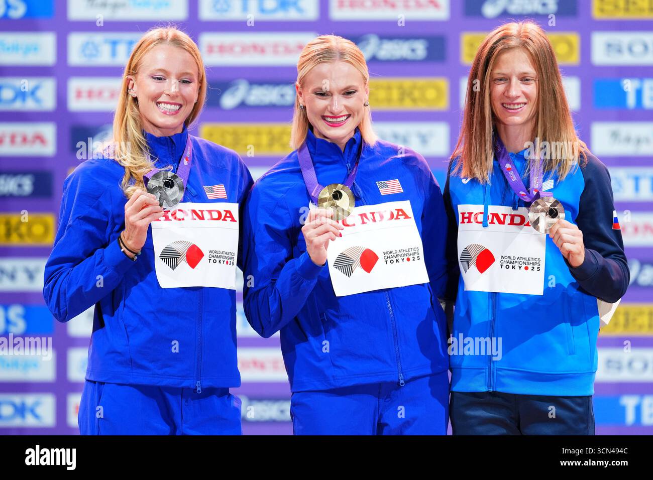 Tokyo, Japan. 18th Sep, 2025. (L-R) Sandi Morris, Katie Moon (USA ...