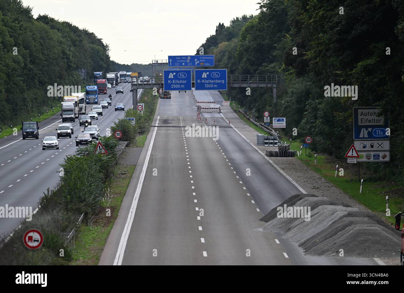 Sperrung A4 Koln