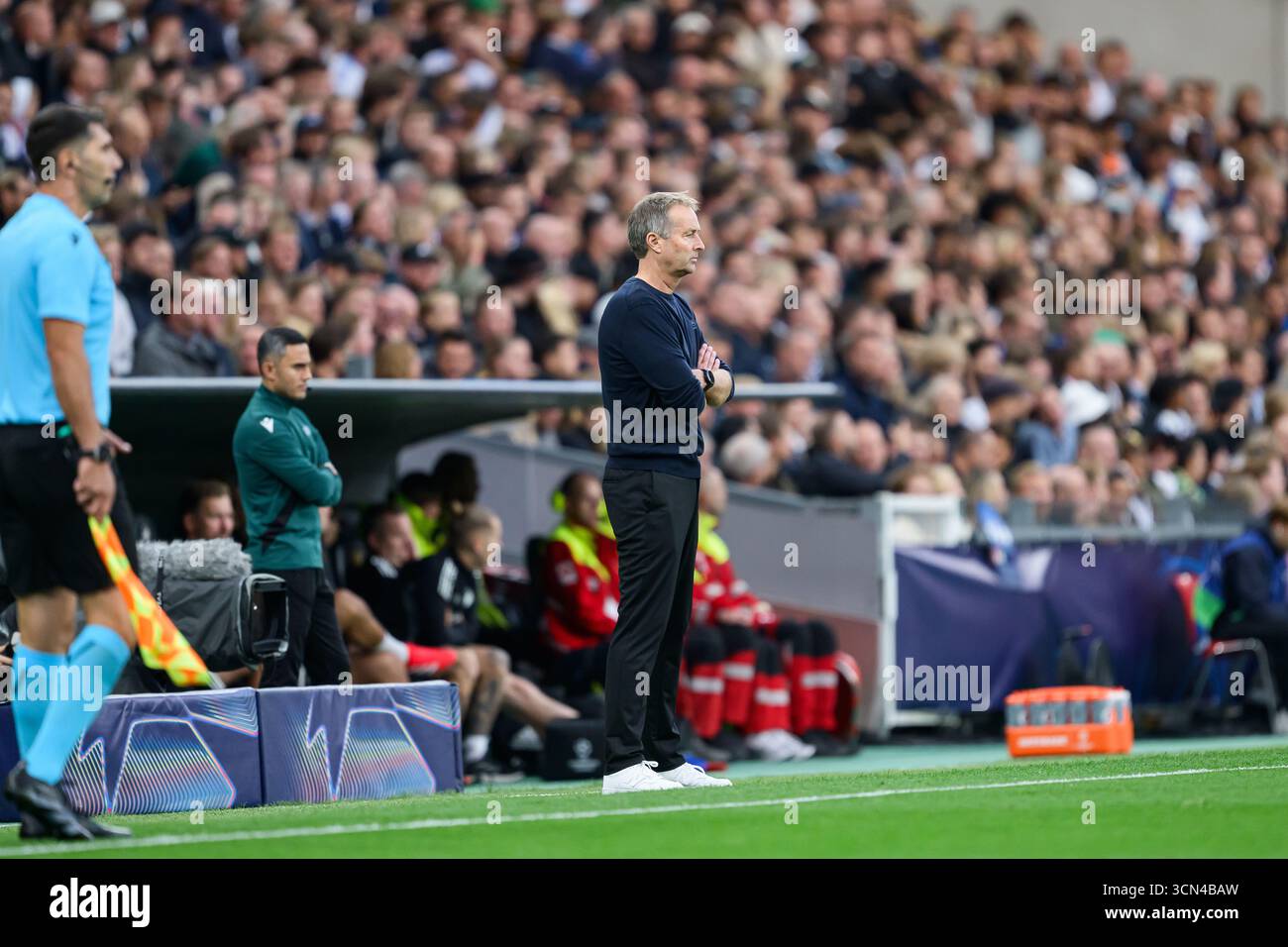 Copenhagen, Denmark. 18th, September 2025. Head coach Kasper Hjulmand ...