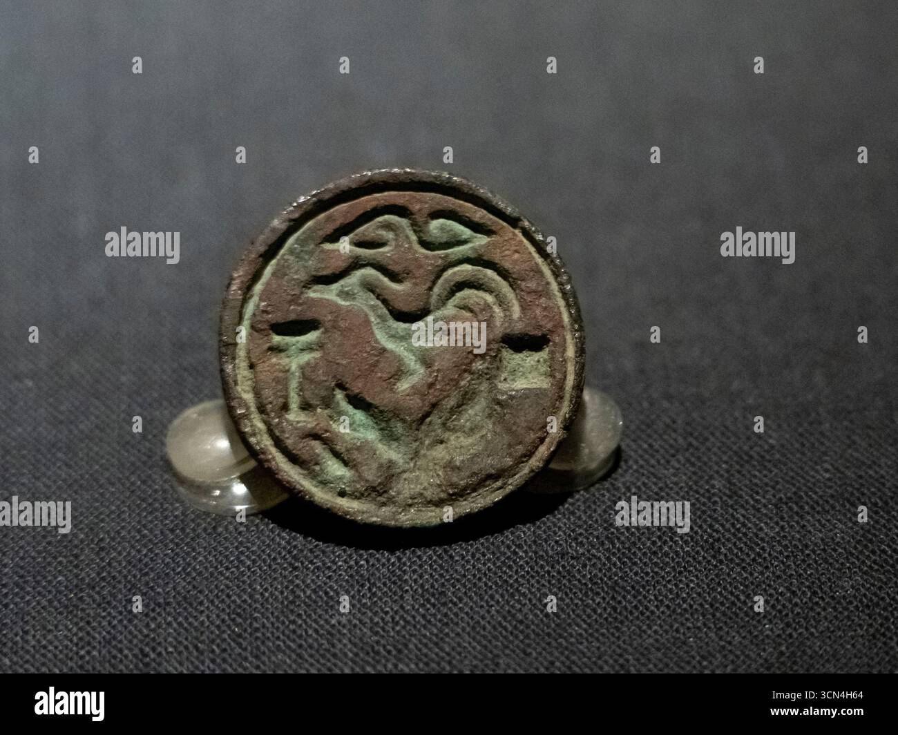 Stamp with Bashu graphical symbols, Zhoghe Town, The warring state ...