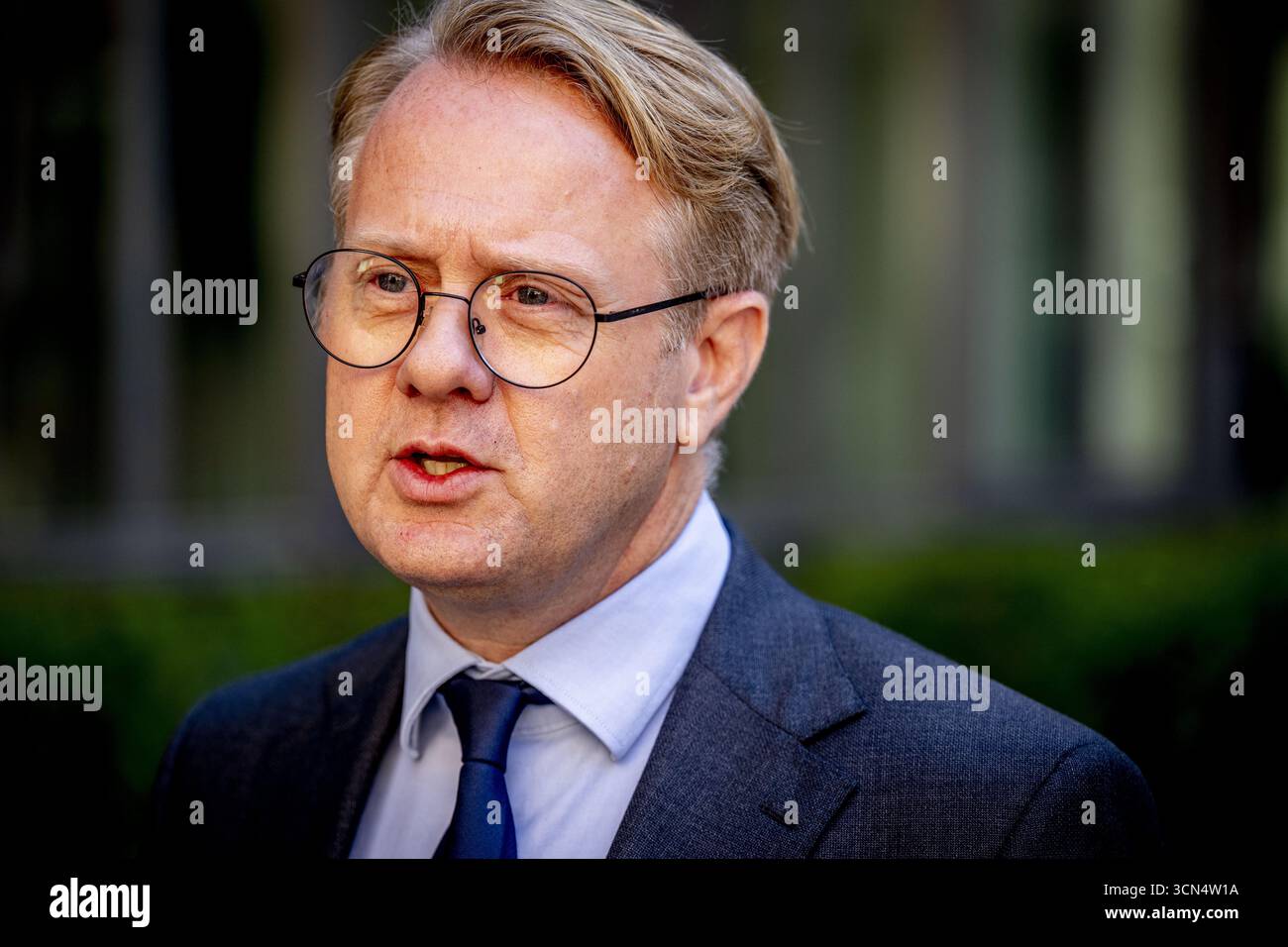 THE HAGUE - Outgoing Robert Tieman, Minister of Infrastructure and ...