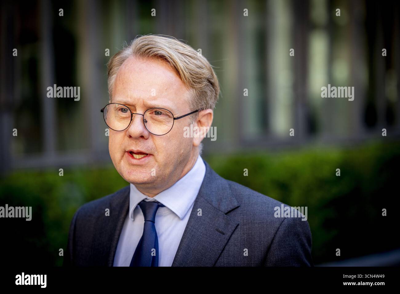 THE HAGUE - Outgoing Robert Tieman, Minister of Infrastructure and ...