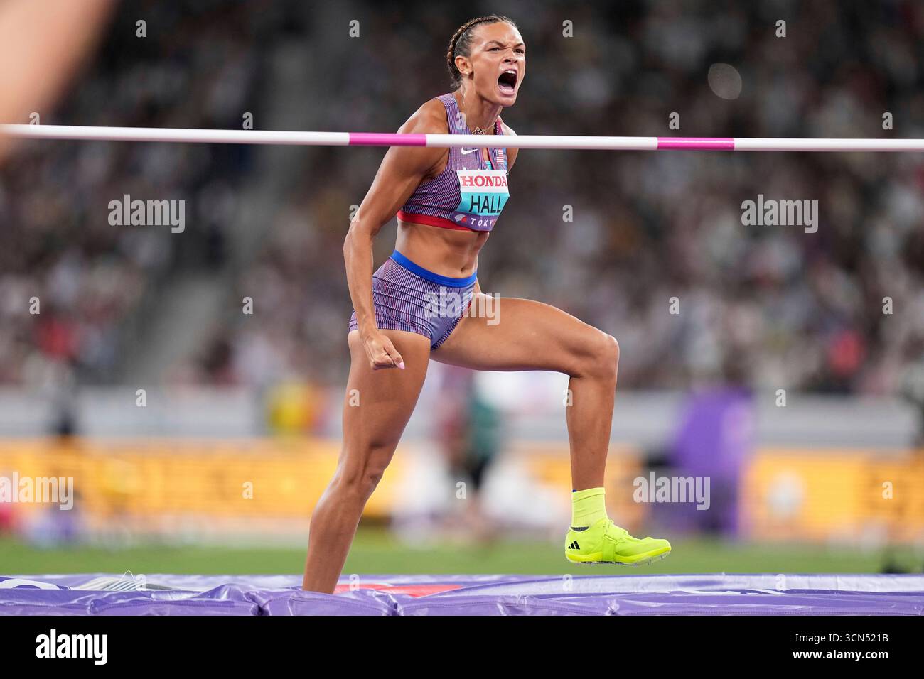 United States' Anna Hall reacts after making an attempt in the women's ...