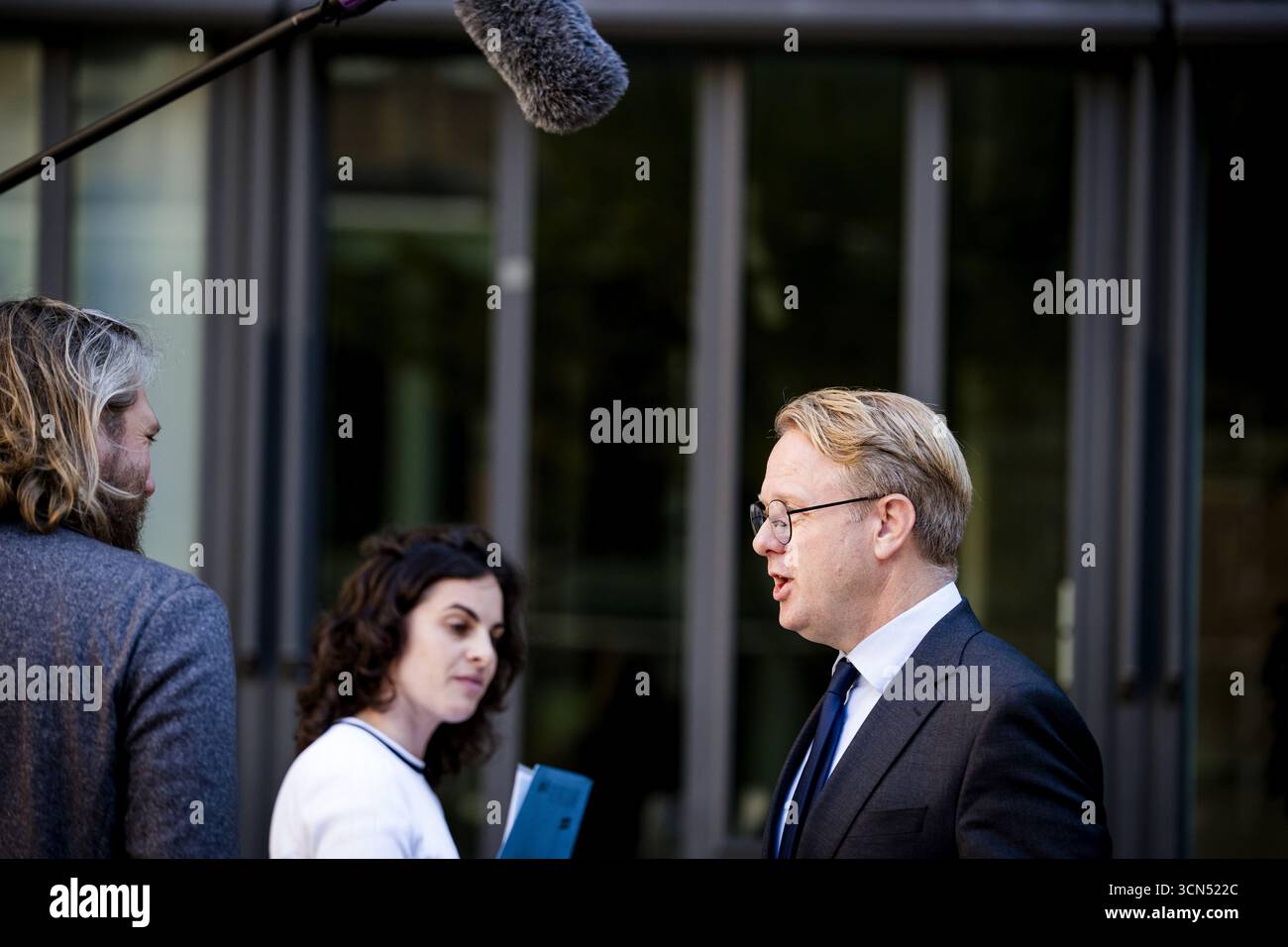 THE HAGUE – Robert Tieman, outgoing Minister of Infrastructure and ...