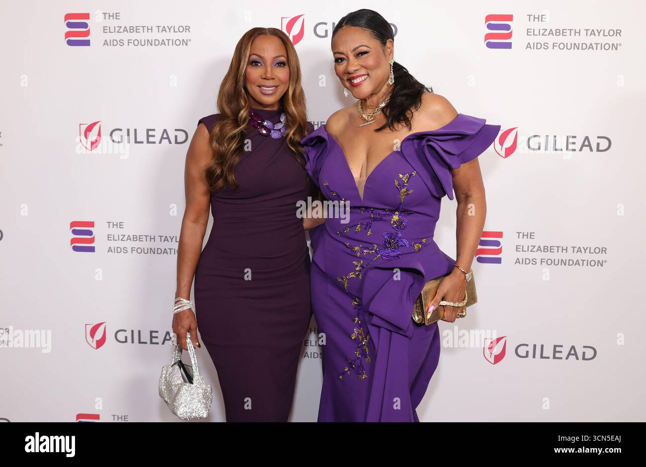 18 September 2025 . Beverly Hills, California - Holly Robinson Peete ...