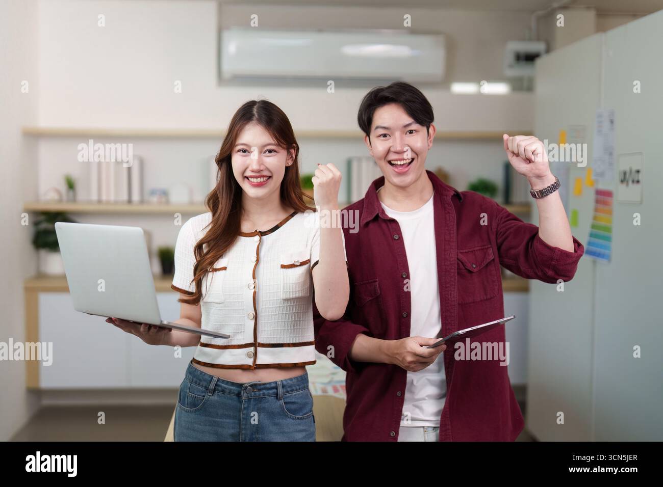 Ux ui team celebration hi-res stock photography and images - Alamy