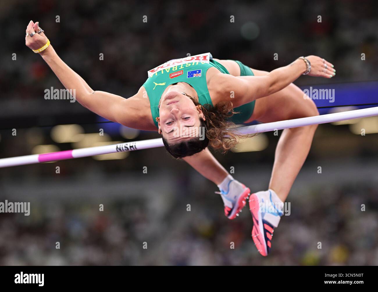 (250919) -- TOKYO, Sept. 19, 2025 (Xinhua) -- Camryn Newton-Smith of ...