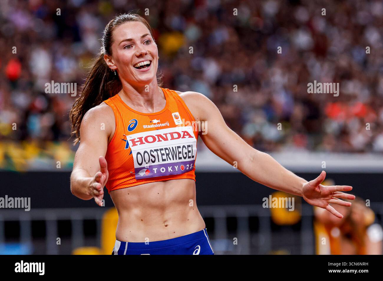 Emma Oosterwegel of the Netherlands during the Heptathlon Women's 200 ...