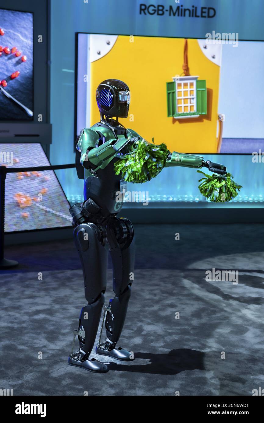 Dancing robots, humanoid, exhibition stand, exhibition, company Hisense ...