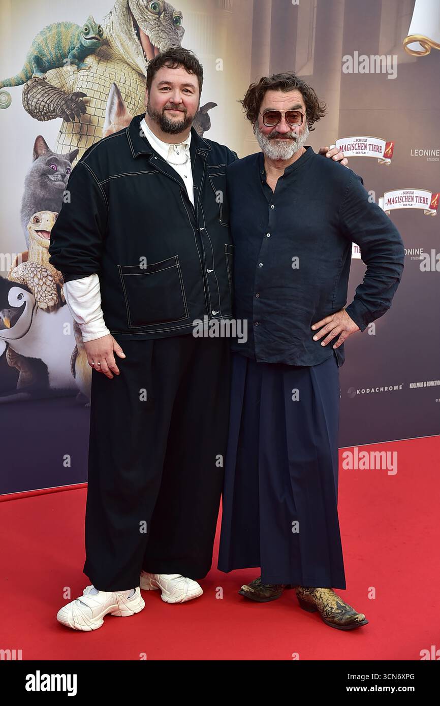 Premiere von DIE SCHULE DER MAGISCHEN TIERE Daniel Zielmann, Heiko ...