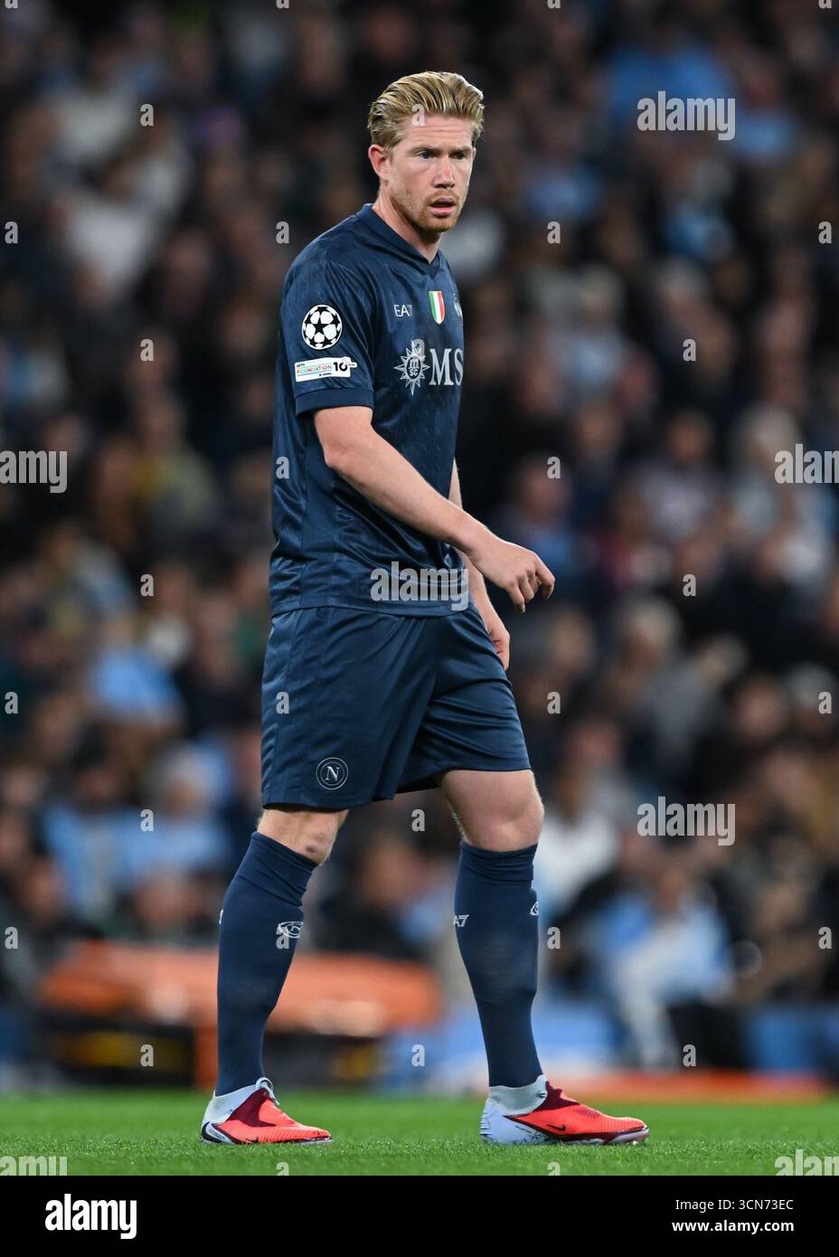 De bruyne napoli etihad hi-res stock photography and images - Alamy