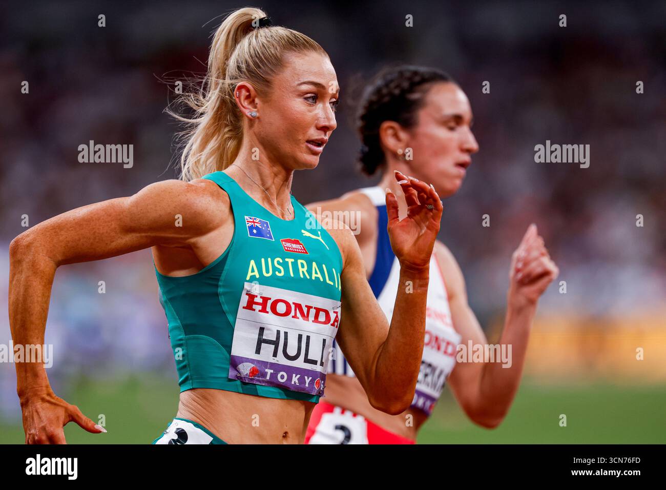 Jessica Hull of Australia during the Women's 800 Metres Semi-Final ...