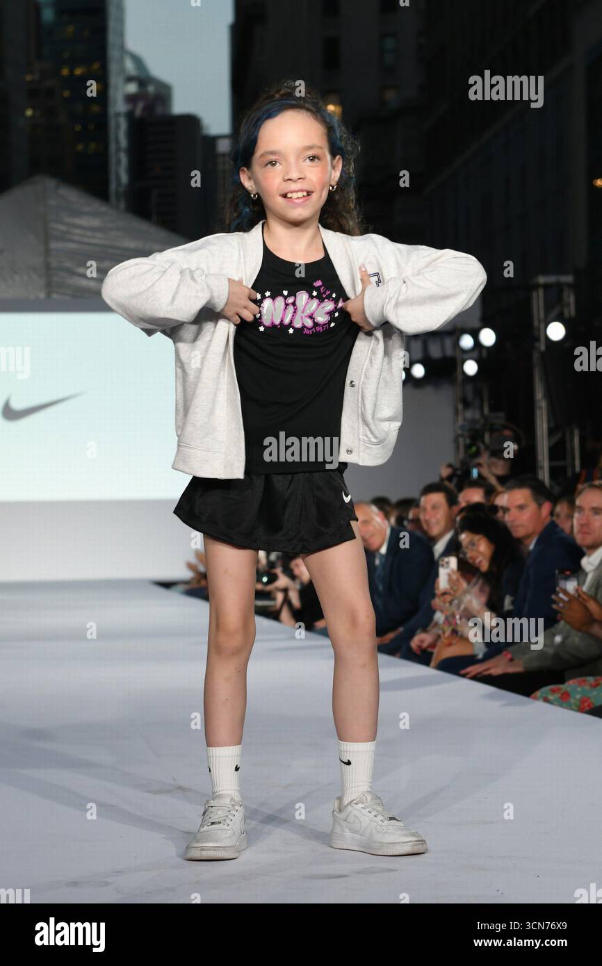 Chanel Nicole Marrow on the runway for Macy s Rookie In The City ...