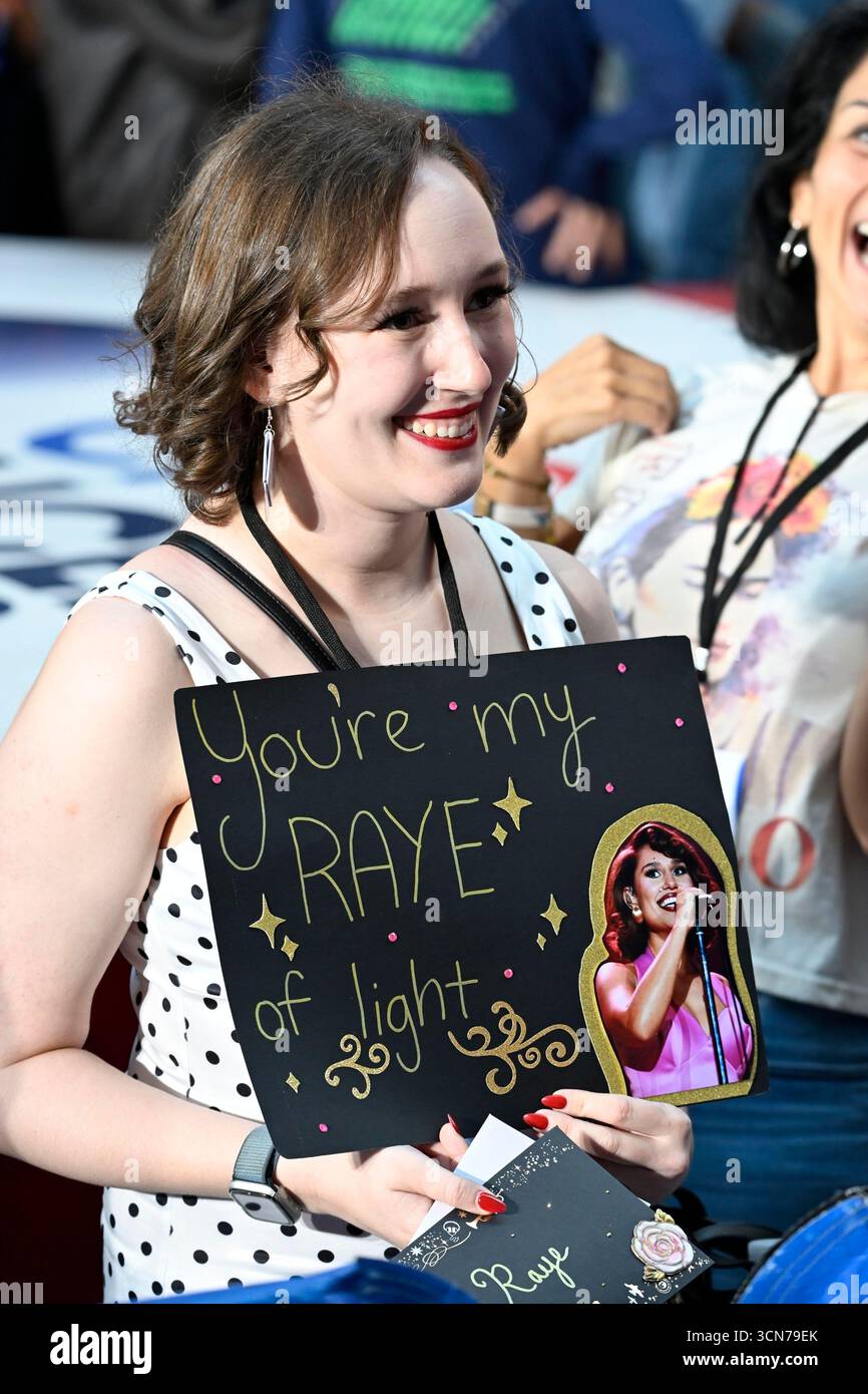 September 19, 2025, %G: (NEW) The performer RAYE is performing on the ...