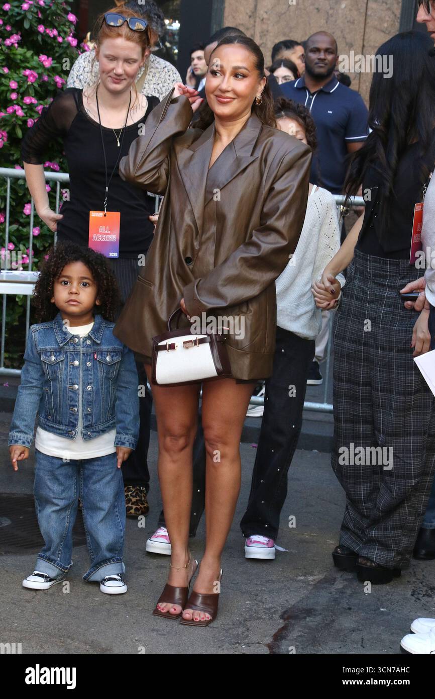 NEW YORK, NEW YORK - SEPTEMBER 18: Ciara attends the Macy's and Rookie ...