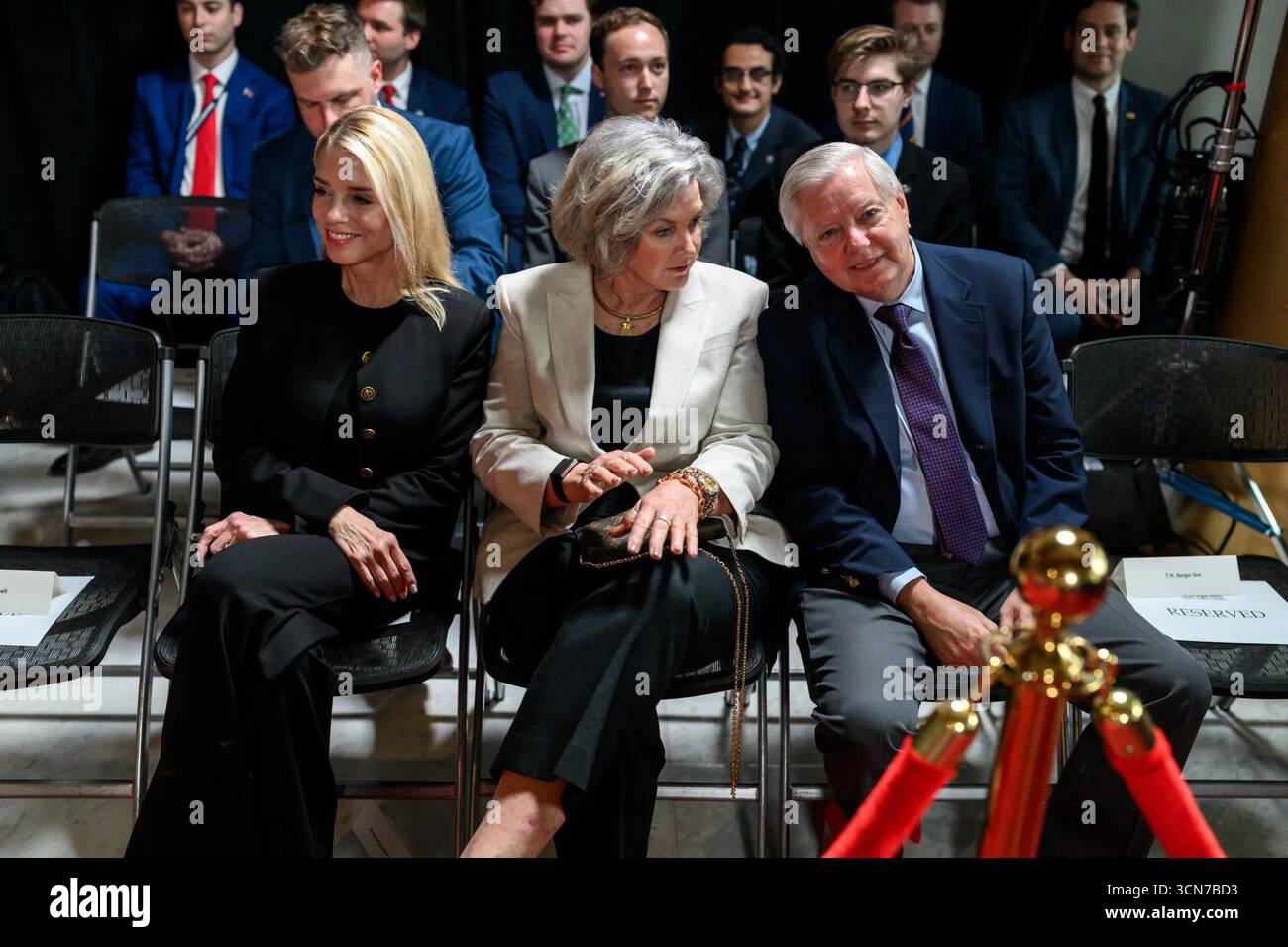 Susie wiles hi-res stock photography and images - Alamy