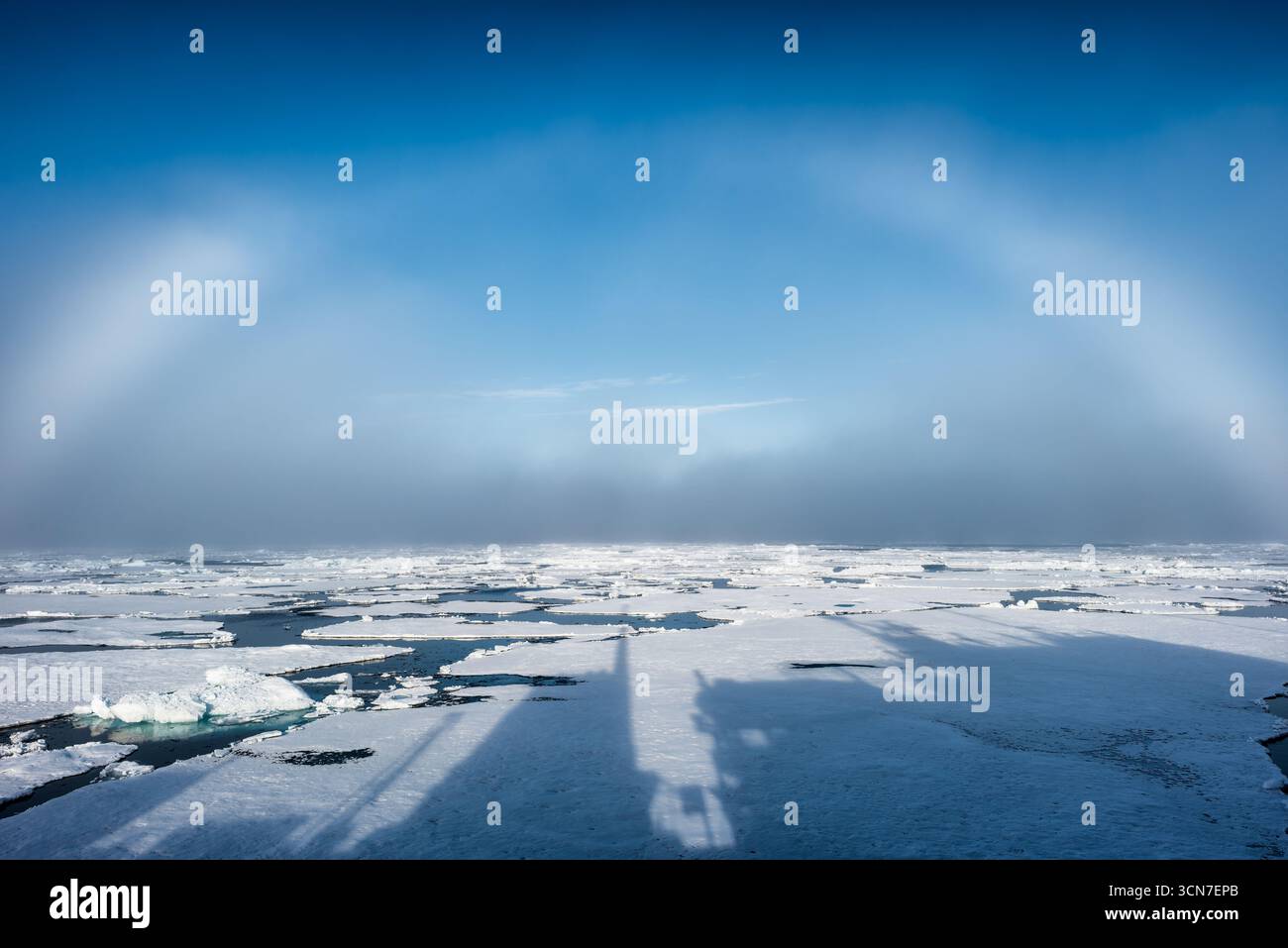 Ship floats on ice sea hi-res stock photography and images - Alamy