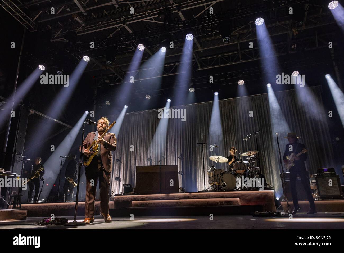 Nathaniel Rateliff of Nathaniel Rateliff and The Night Sweats at Breese ...