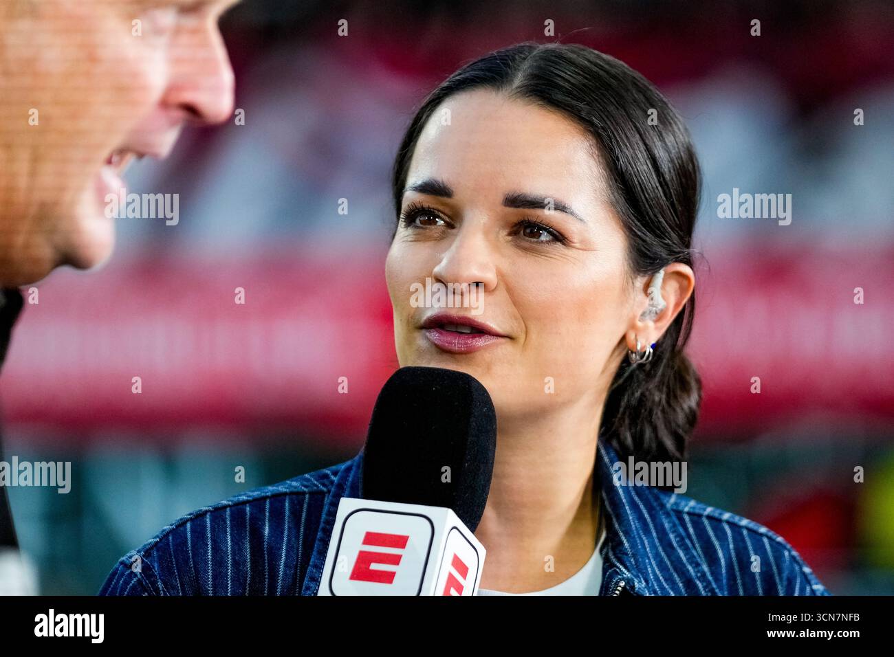 Rotterdam - ESPN commentator Fresia Cousino Arias during the sixth ...