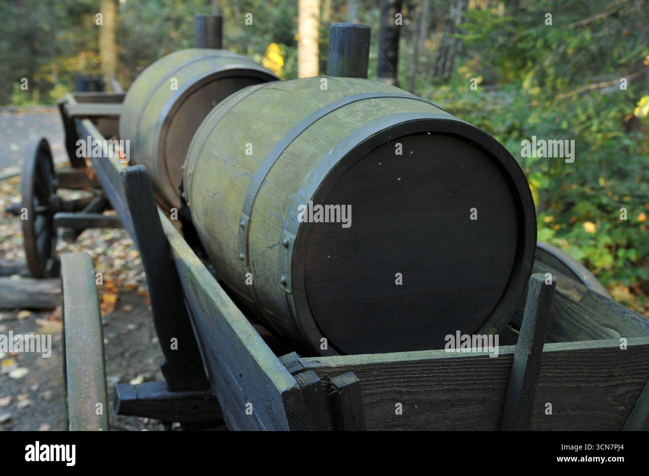 Early oil barrels hi-res stock photography and images - Alamy