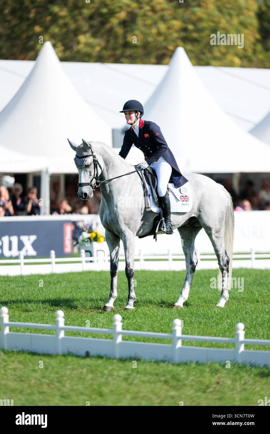Bubby Upton of Great Britain with Its Cooley Time during the dressage ...