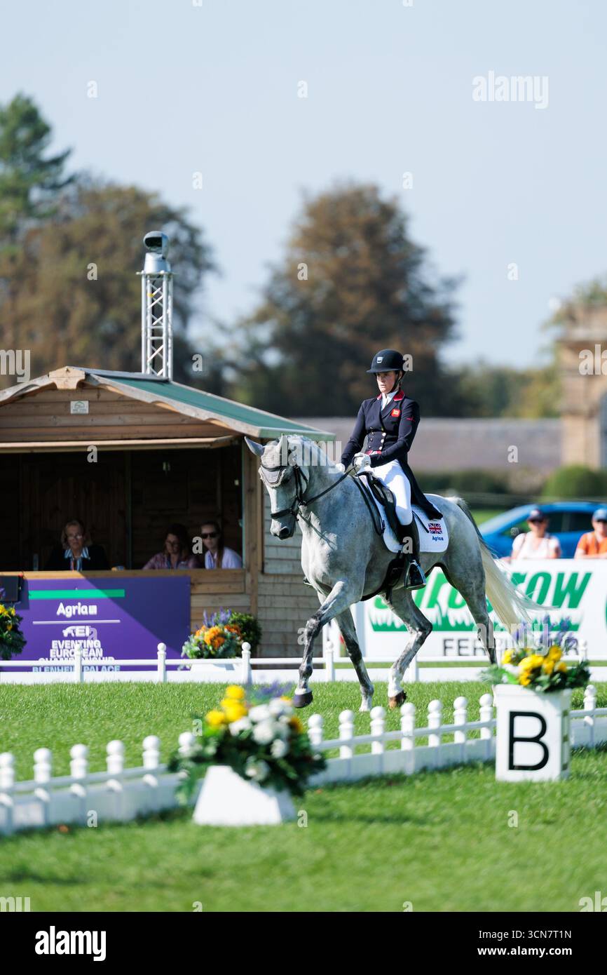 Bubby Upton of Great Britain with Its Cooley Time during the dressage ...