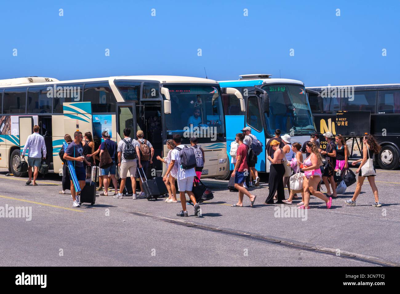 Cyclades bus station hi-res stock photography and images - Alamy