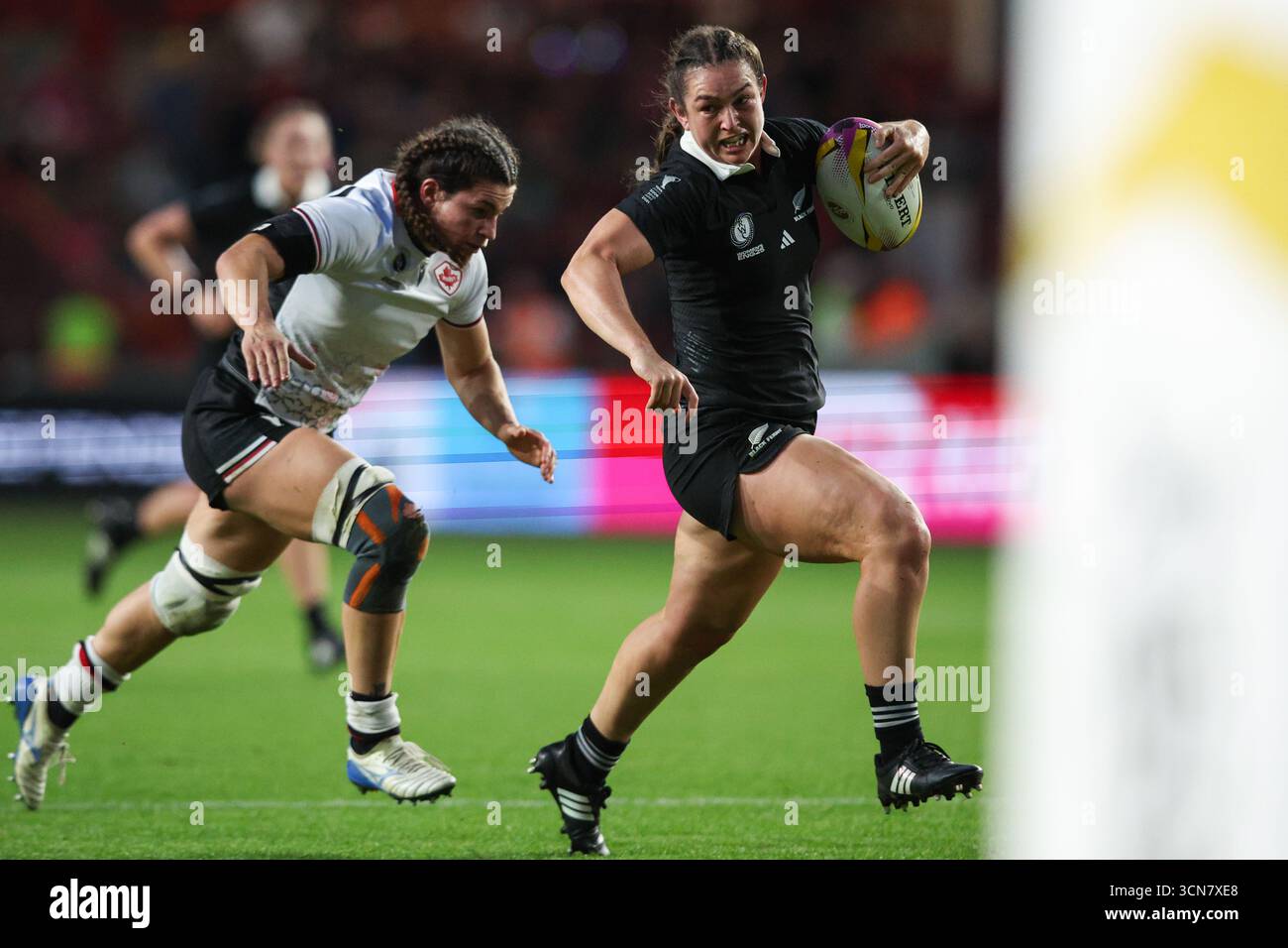 BRISTOL, UK - 19th Sept 2025: Georgia Ponsonby of New Zealand evades ...